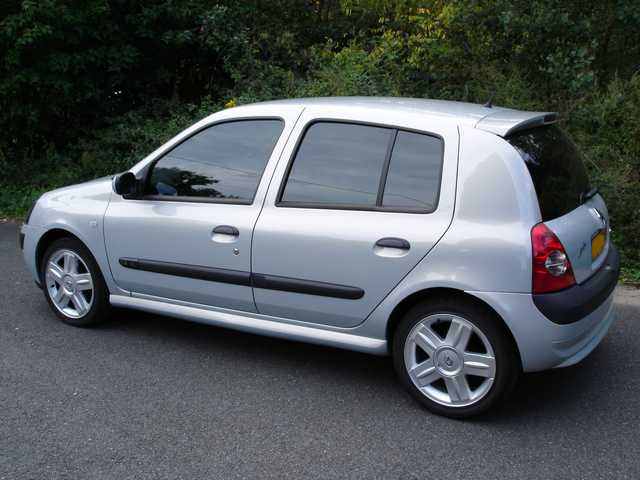 Clio 2 phase 2 Photo?????? - Clio - Renault - Forum Marques Automobile ...