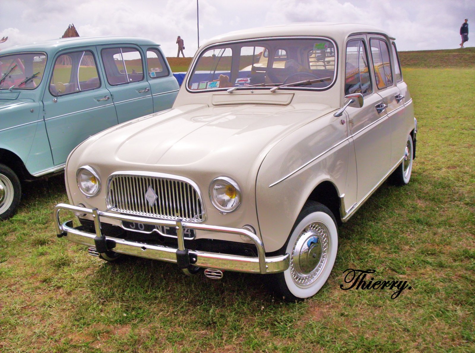 [Sujet Officiel] Renault 4 L (1961-1992) - 70s (1971-…) - Anciennes ...