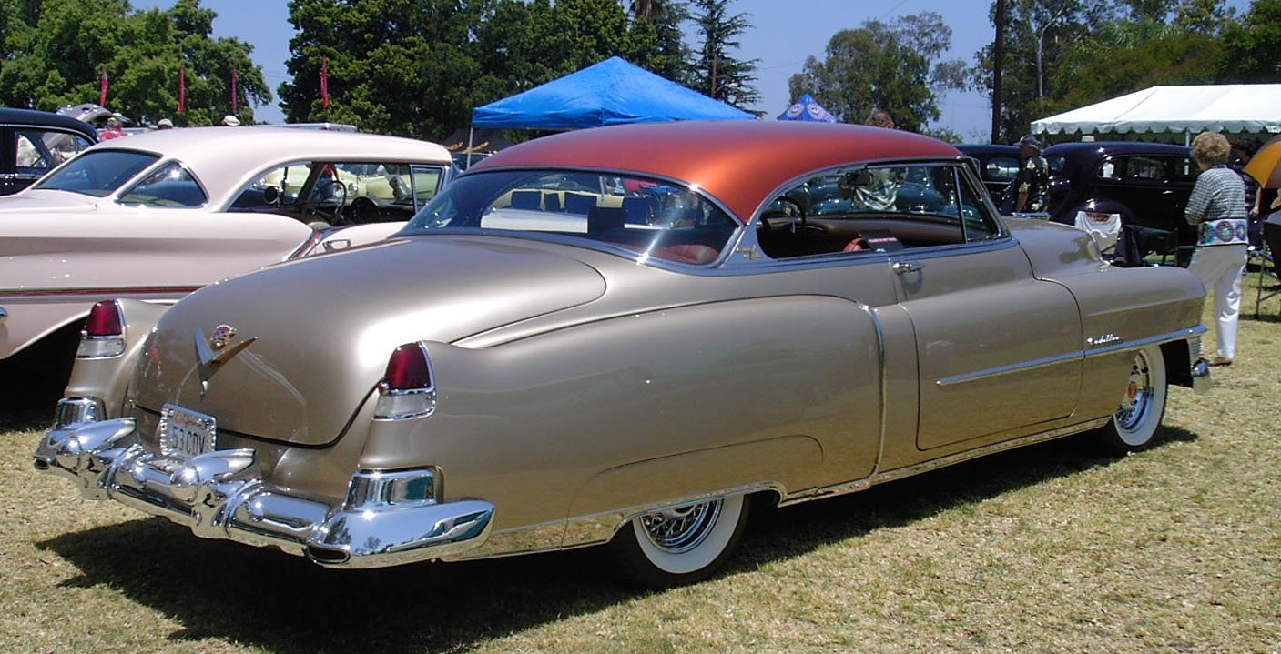 Cadillac Series 62 Coupe De Ville 1952 ar 1 - Albums convertis - Forum Auto