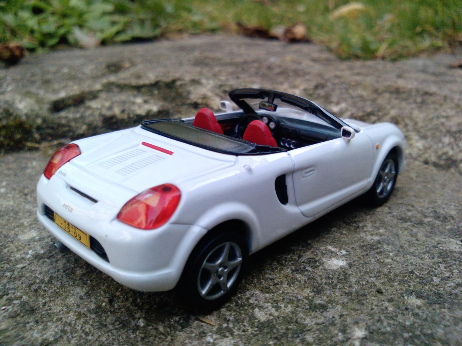 MR 2 - Albums convertis - Forum Auto