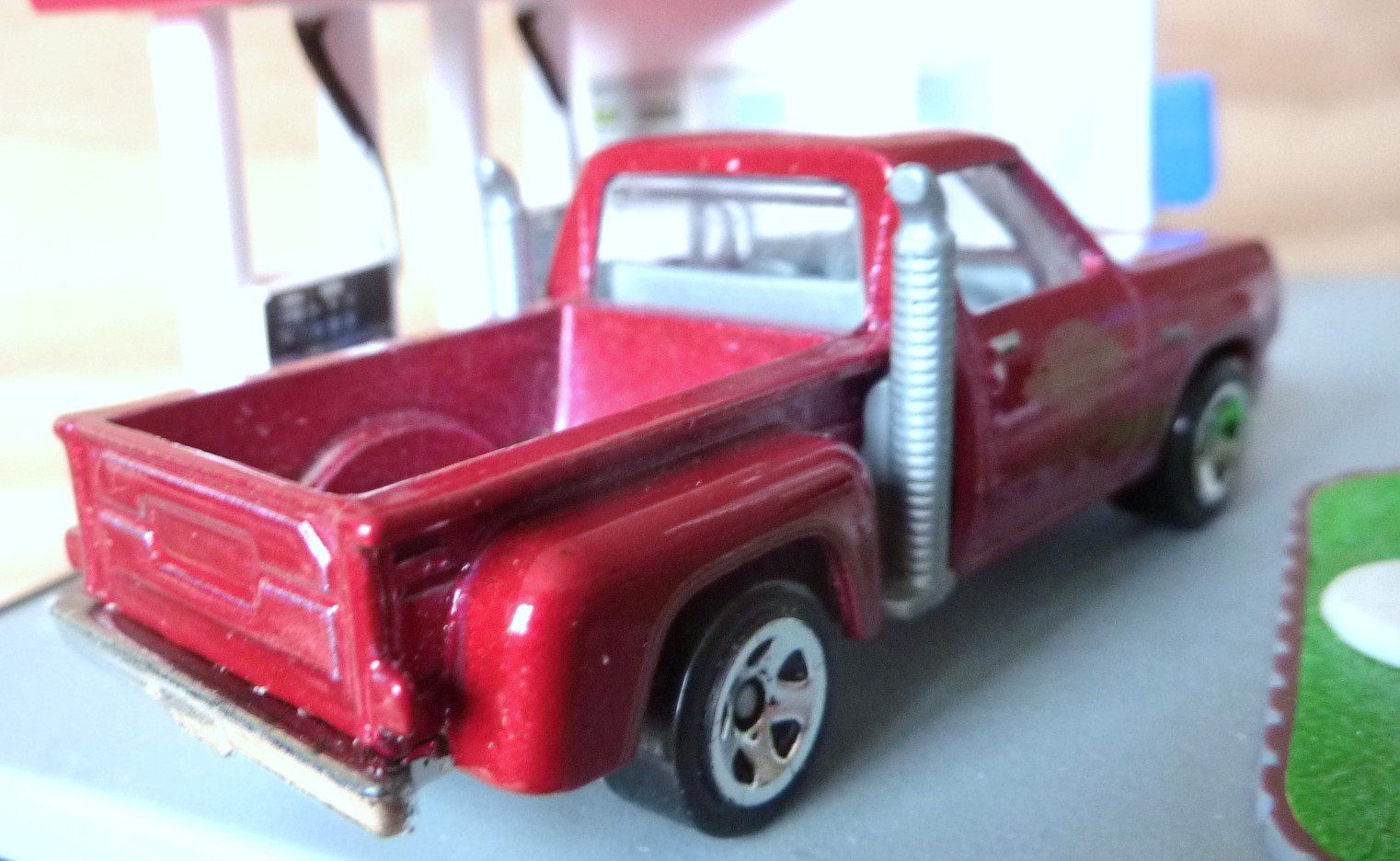 '78 Dodge "Lil' Red Express Truck" HW rouge - Albums convertis - Forum Auto