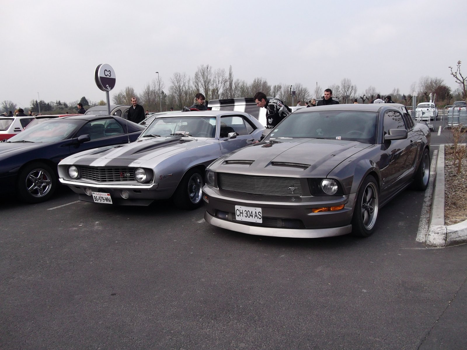 Shelby Mustang et Chevrolet Camaro Z28 - Albums convertis - Forum Auto