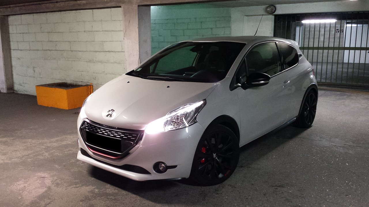 208 GTi 30th #1 - Albums convertis - Forum Auto