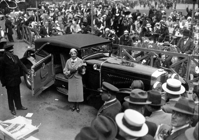 Duesenberg-1932-suzy-vernon - Albums convertis - Forum Auto