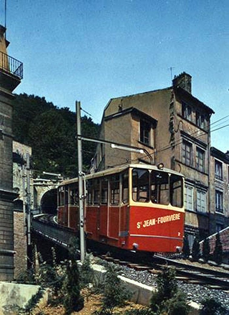 Lyon 1970 - Albums convertis - Forum Auto