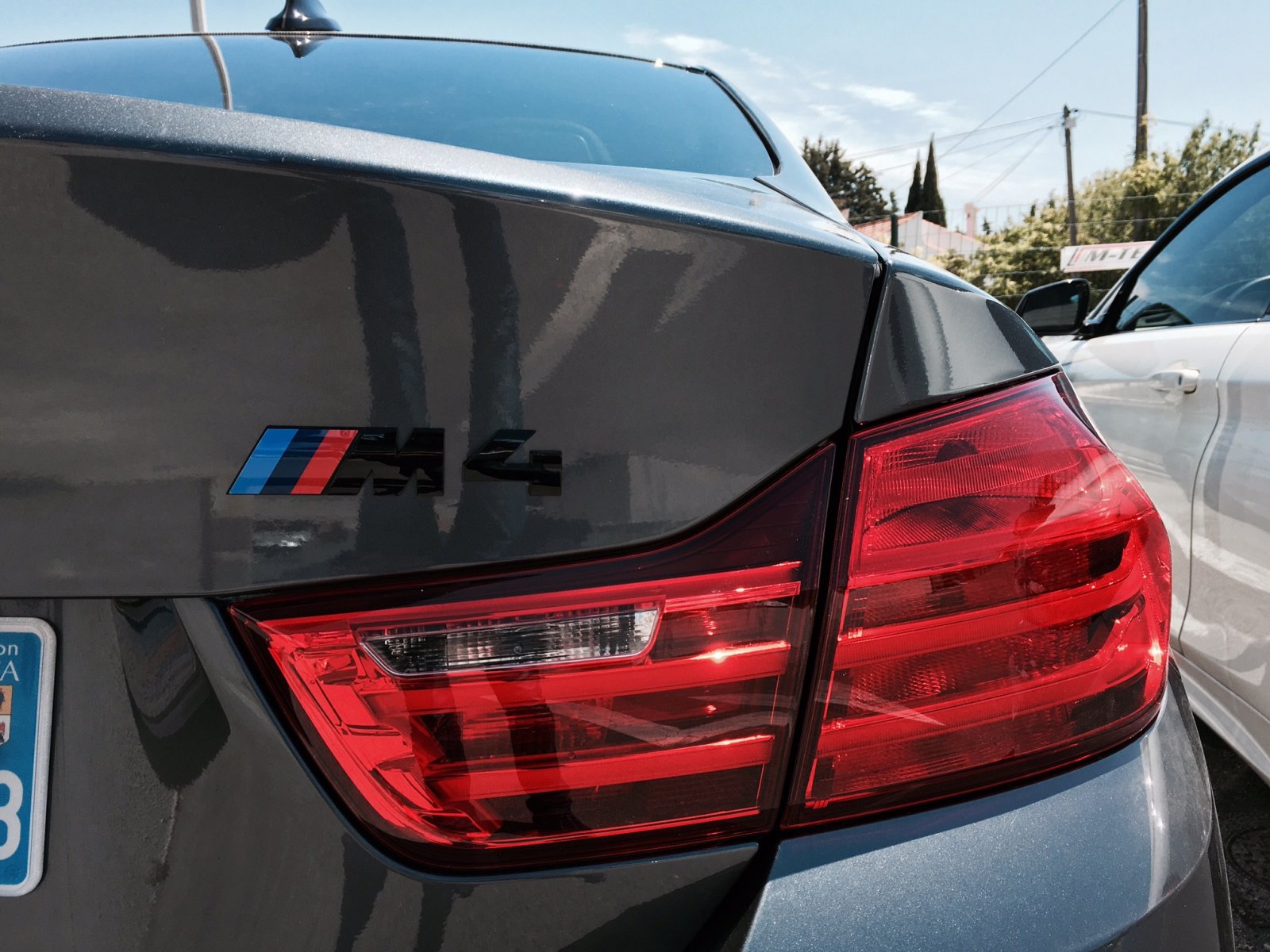 M4 black logo - Albums convertis - Forum Auto
