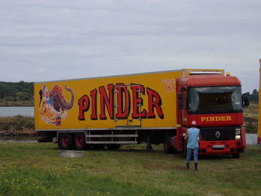 pinder - Albums convertis - Forum Auto