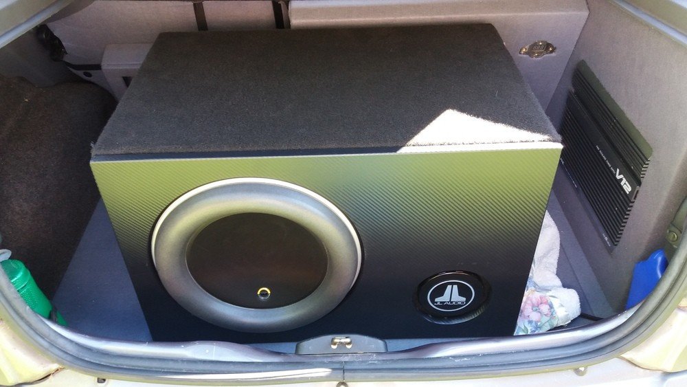 Dans le coffre - Albums convertis - Forum Auto