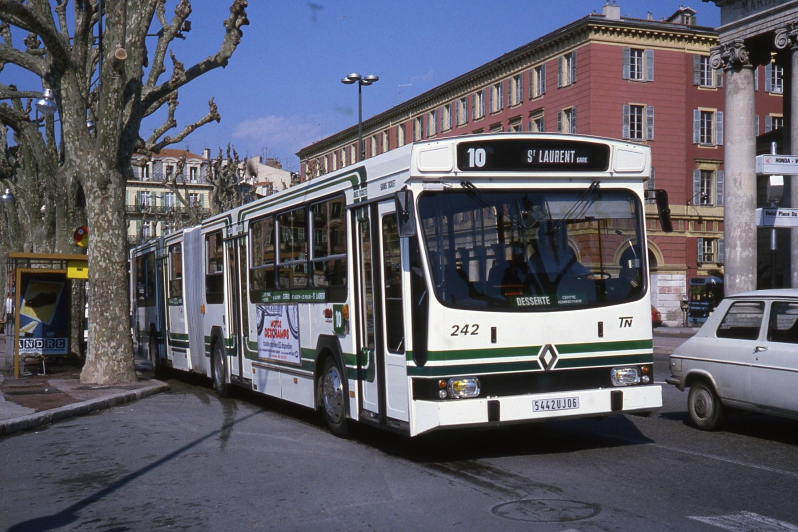 b42 - Albums convertis - Forum Auto