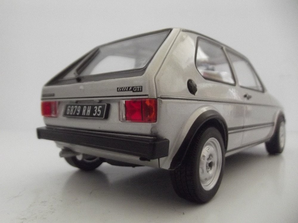 VOLKSWAGEN GOLF GTI 1974 - Albums convertis - Forum Auto