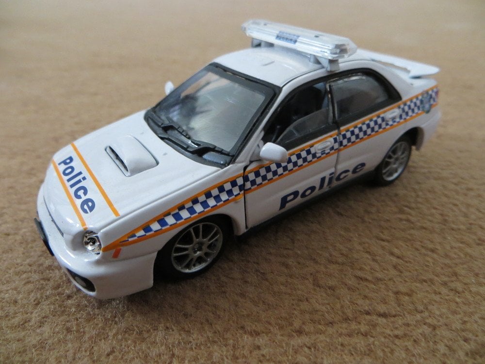 1-43 Subaru Impreza Australian Police - Albums convertis - Forum Auto