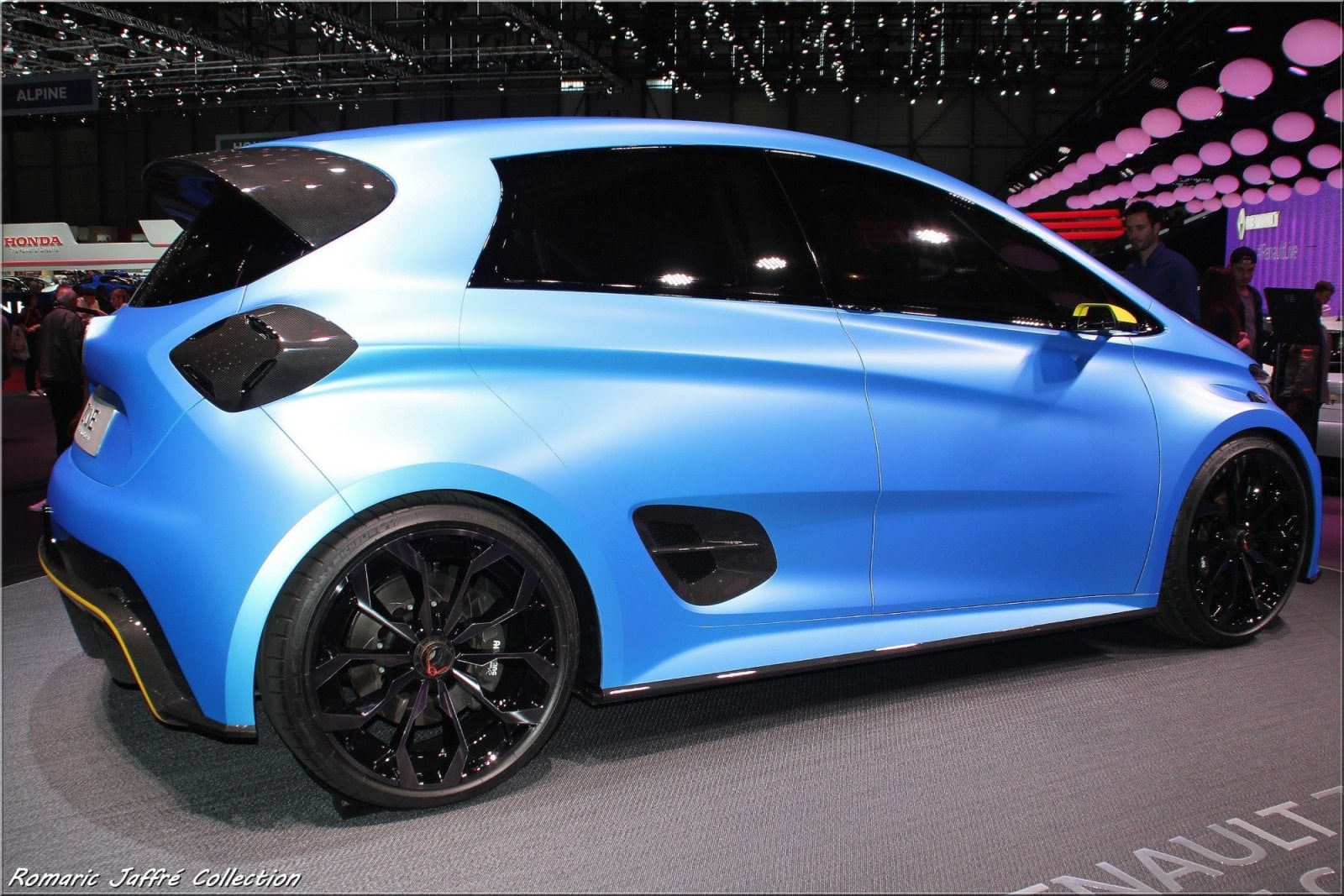 Renault Zoé e-Sport Concept - Albums convertis - Forum Auto