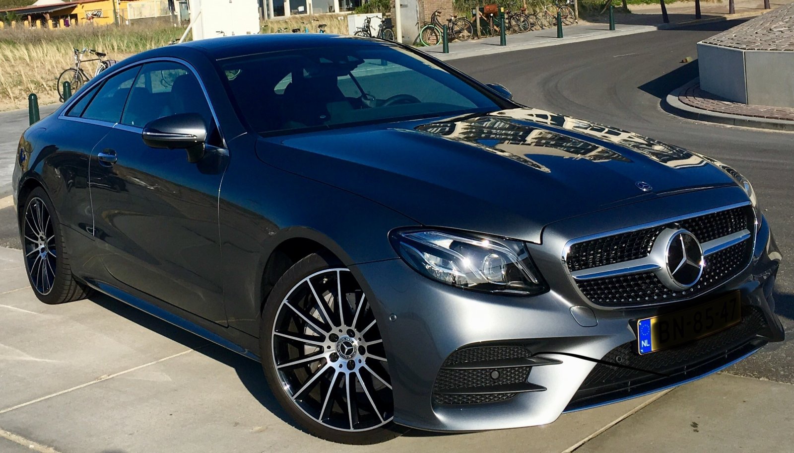 Merc - Forum Auto