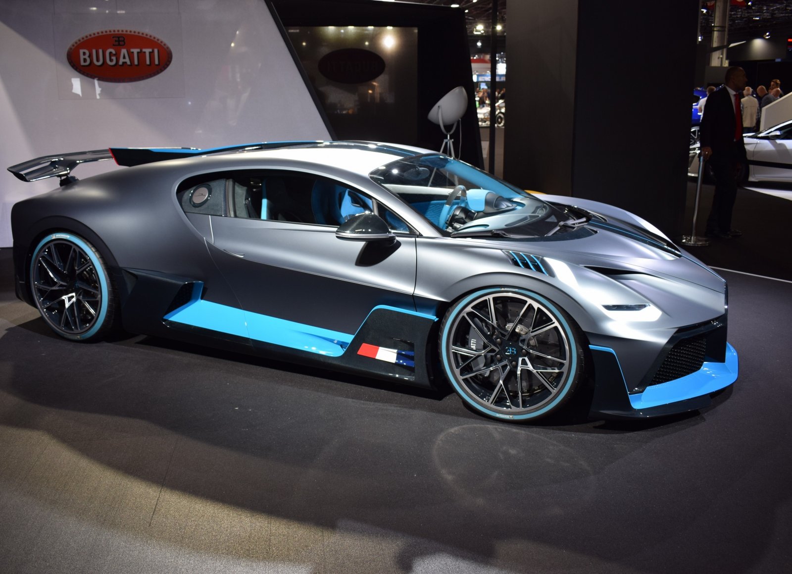 Bugatti Divo - Albums convertis - Forum Auto