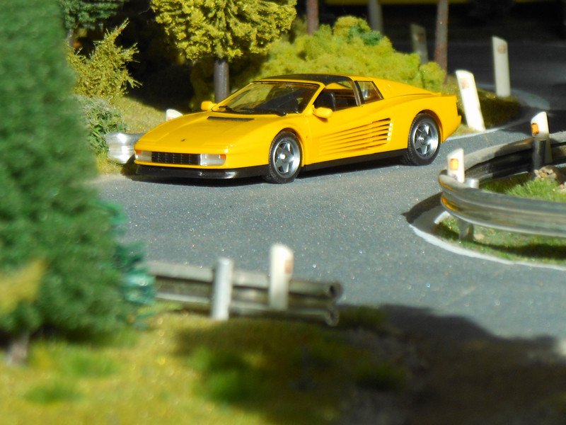 Ferrari Testarossa Spider - Albums convertis - Forum Auto