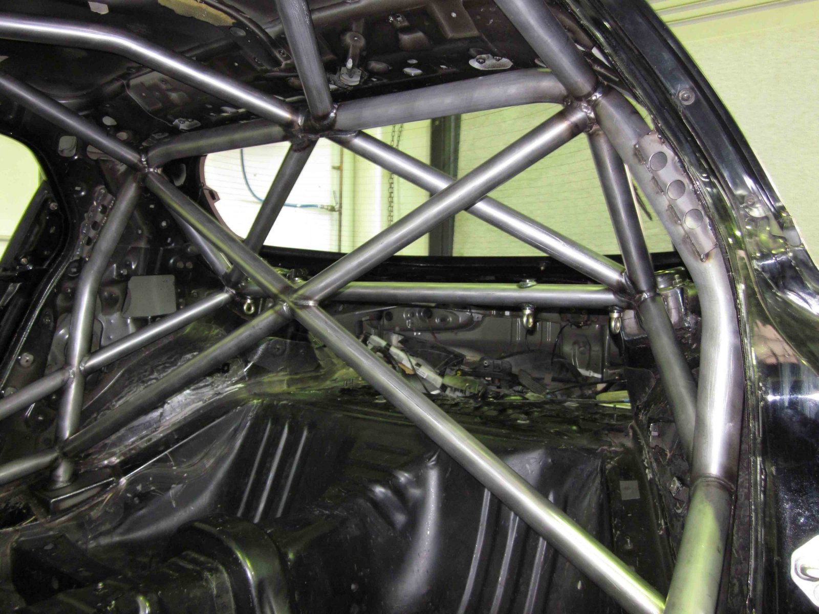 AGI-Mazda-RX7-FD-2013-CAMS-National-spec-Weld-in-pic-thru-LH-door-2 ...