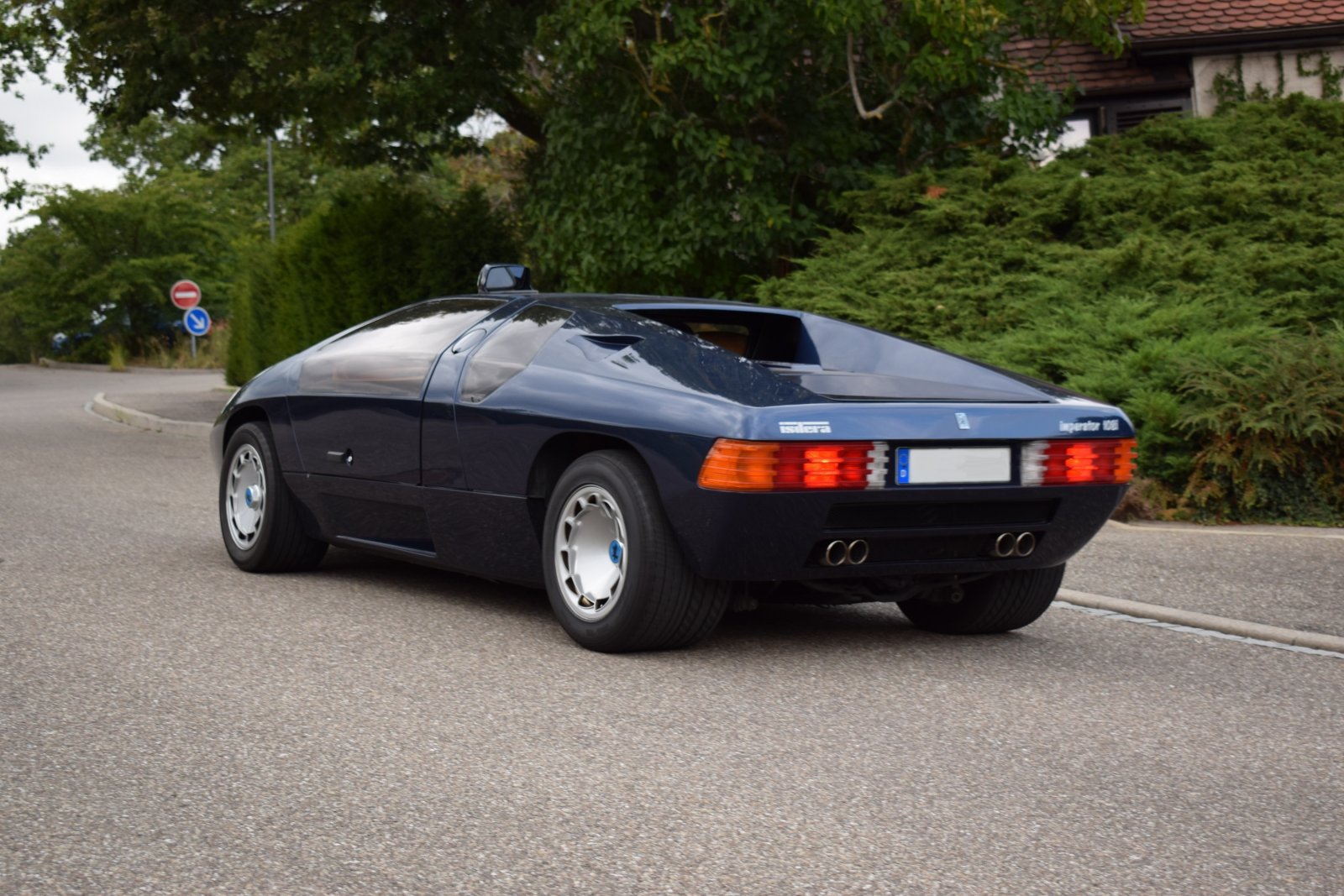 Isdera Imperator - Albums convertis - Forum Auto
