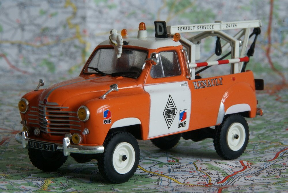 RENAULT COLORALE DEPANNEUSE RENAULT SERVICE - Albums convertis - Forum Auto