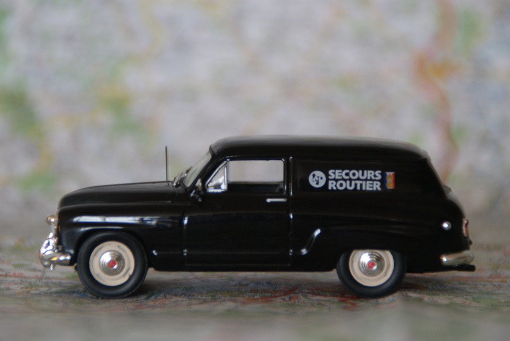 SIMCA ARONDE MESSAGERE SECOURS ROUTIER LA ROUTE BLEUE - Albums ...
