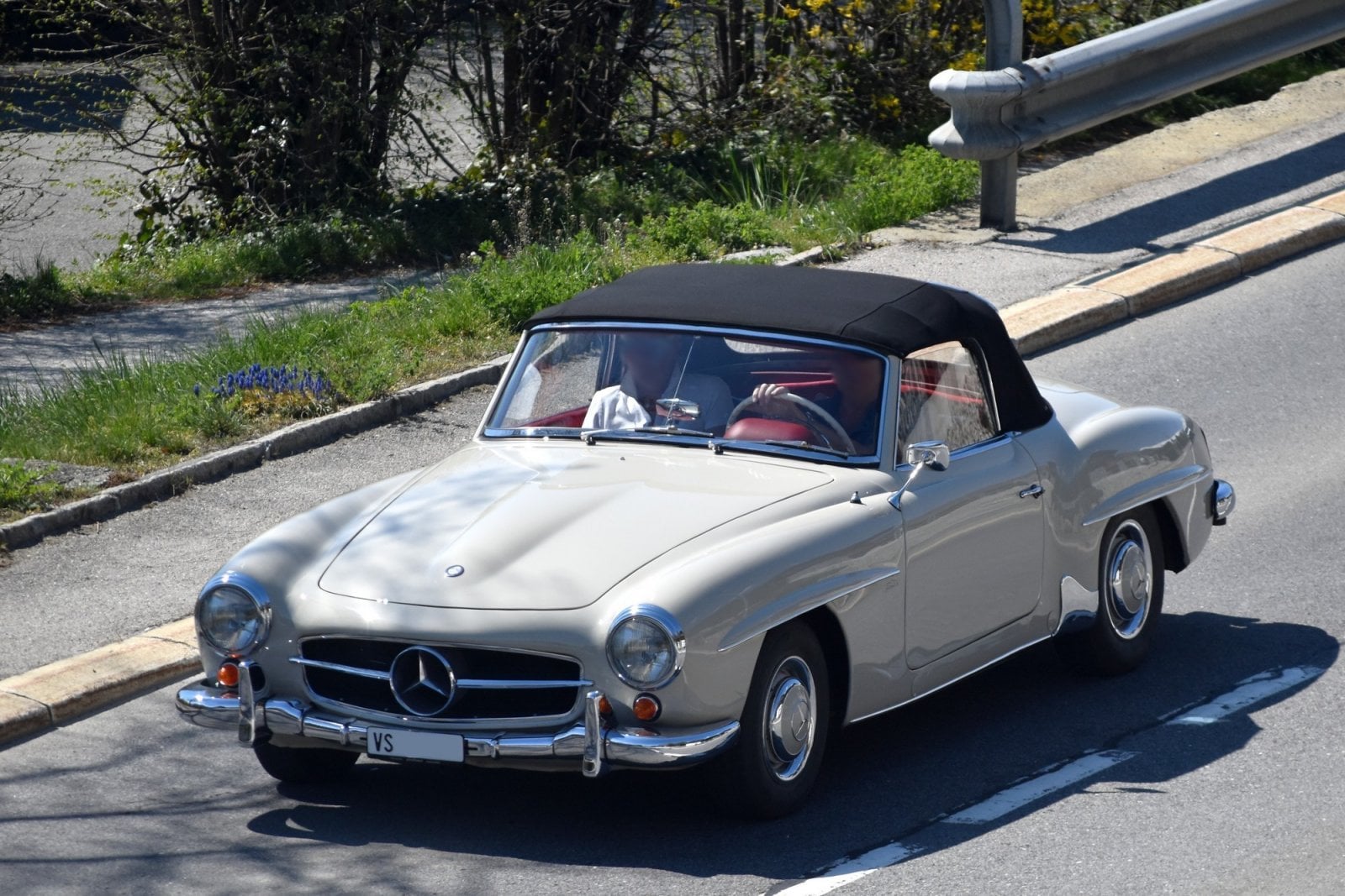 Mercedes-Benz 190 SL (Grimisuat) - Albums convertis - Forum Auto
