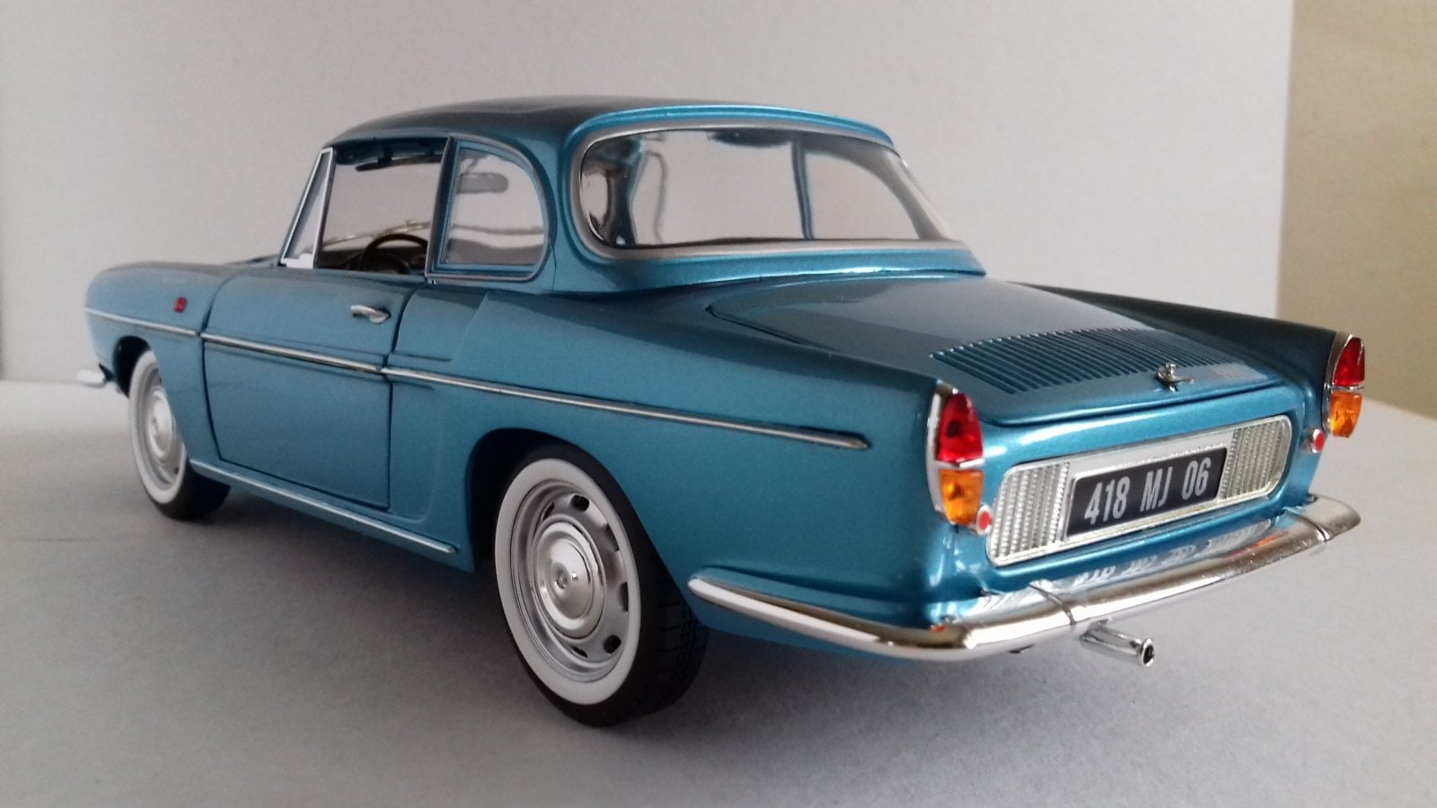 Renault Caravelle - Albums convertis - Forum Auto