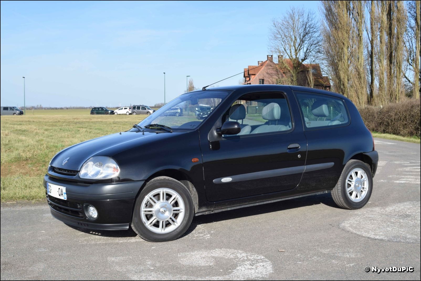 [Présentation] Renault Clio II 1.6 16v Initiale Paris - 2000 - Les ...