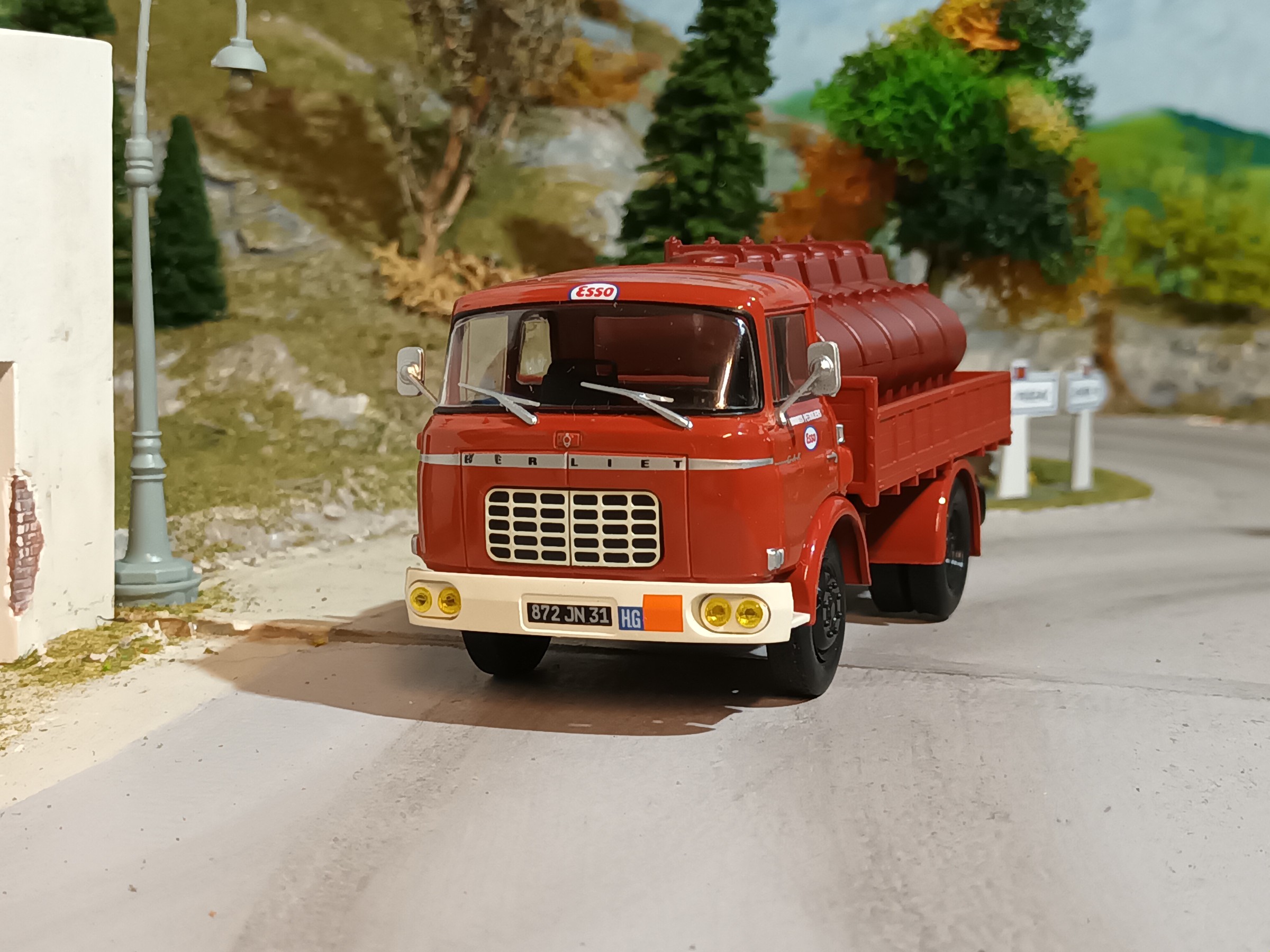 Garages, stations services et dioramas des rues de notre enfance - Page ...