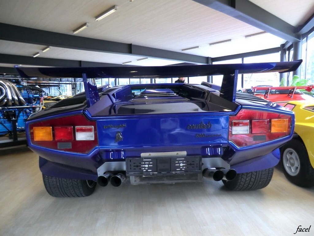 [Topic officiel] Lamborghini Countach - 70s (1971-…) - Anciennes ...