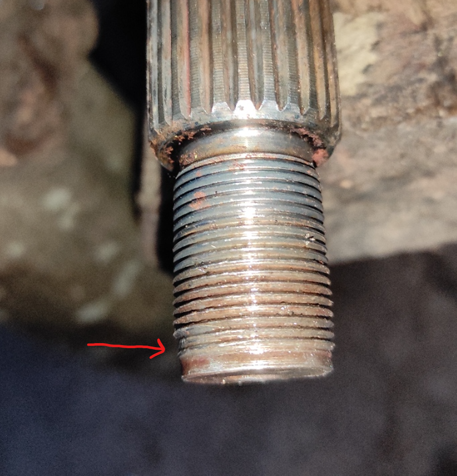 Comment rattraper un début de filetage sur une tête de cardan ? - Ford ...