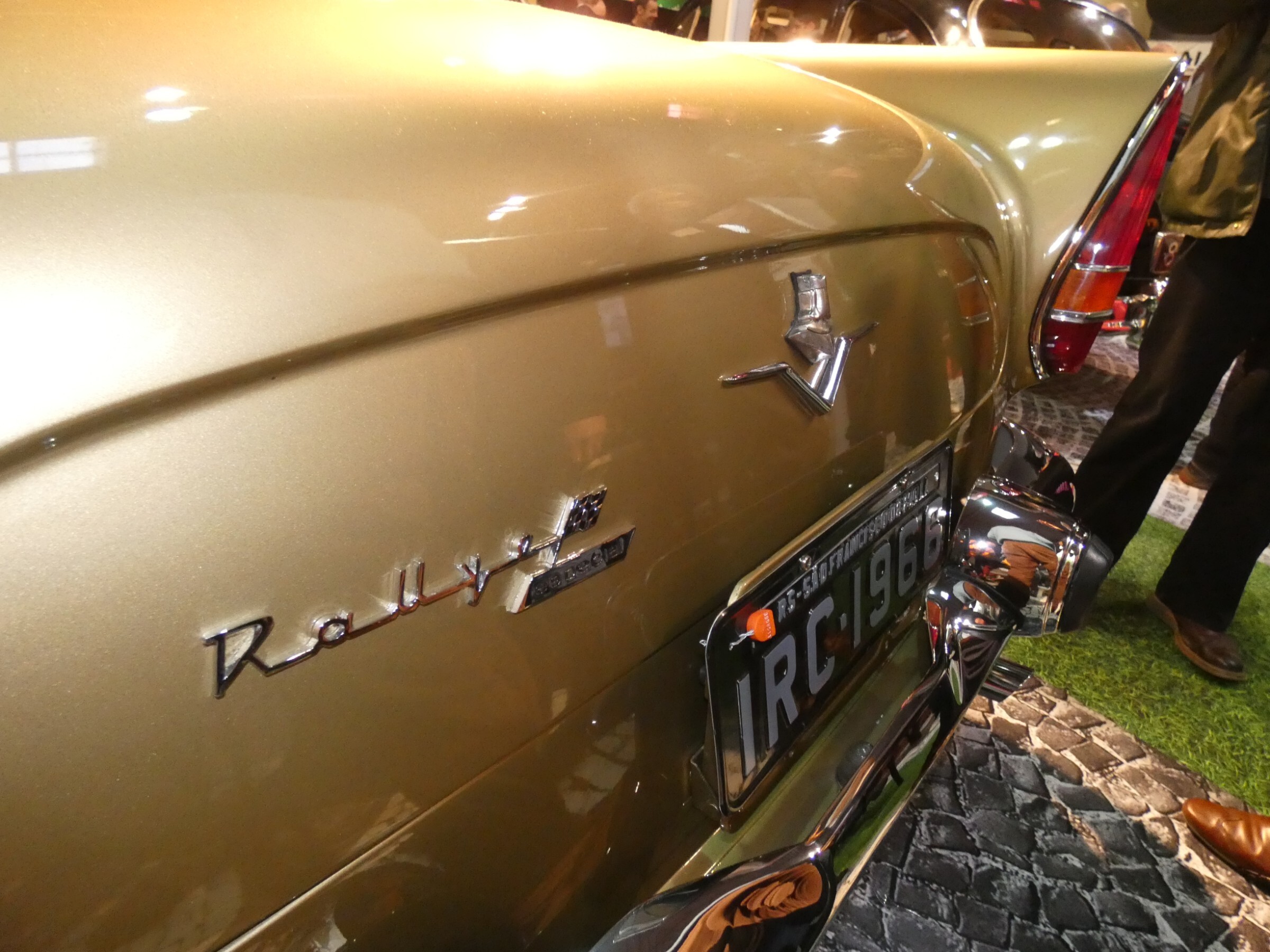 [Topic officiel] Simca Vedette V8 (1954-1961) et Ariane (1957-1963 ...