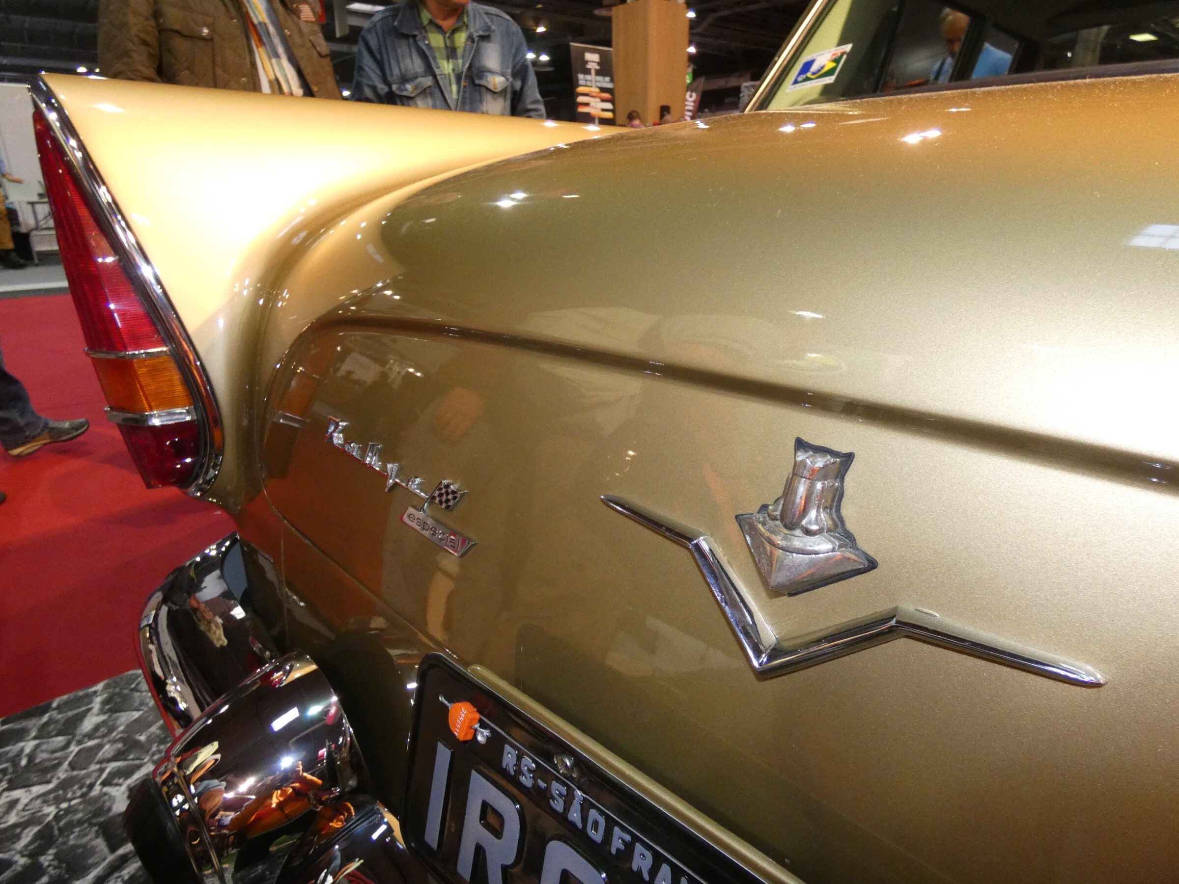 [Topic officiel] Simca Vedette V8 (1954-1961) et Ariane (1957-1963 ...
