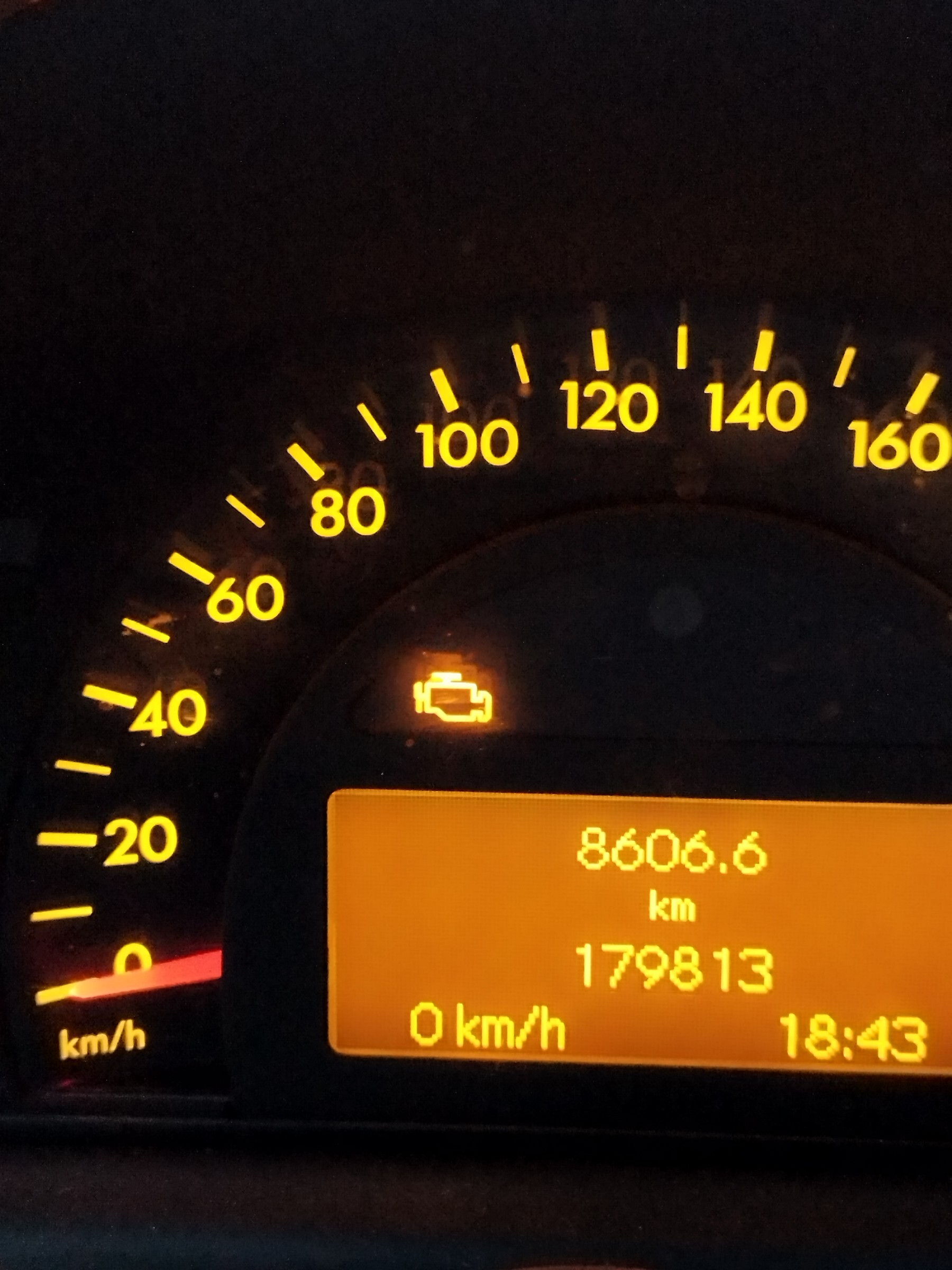 Voyant Moteur Orange Mercedes