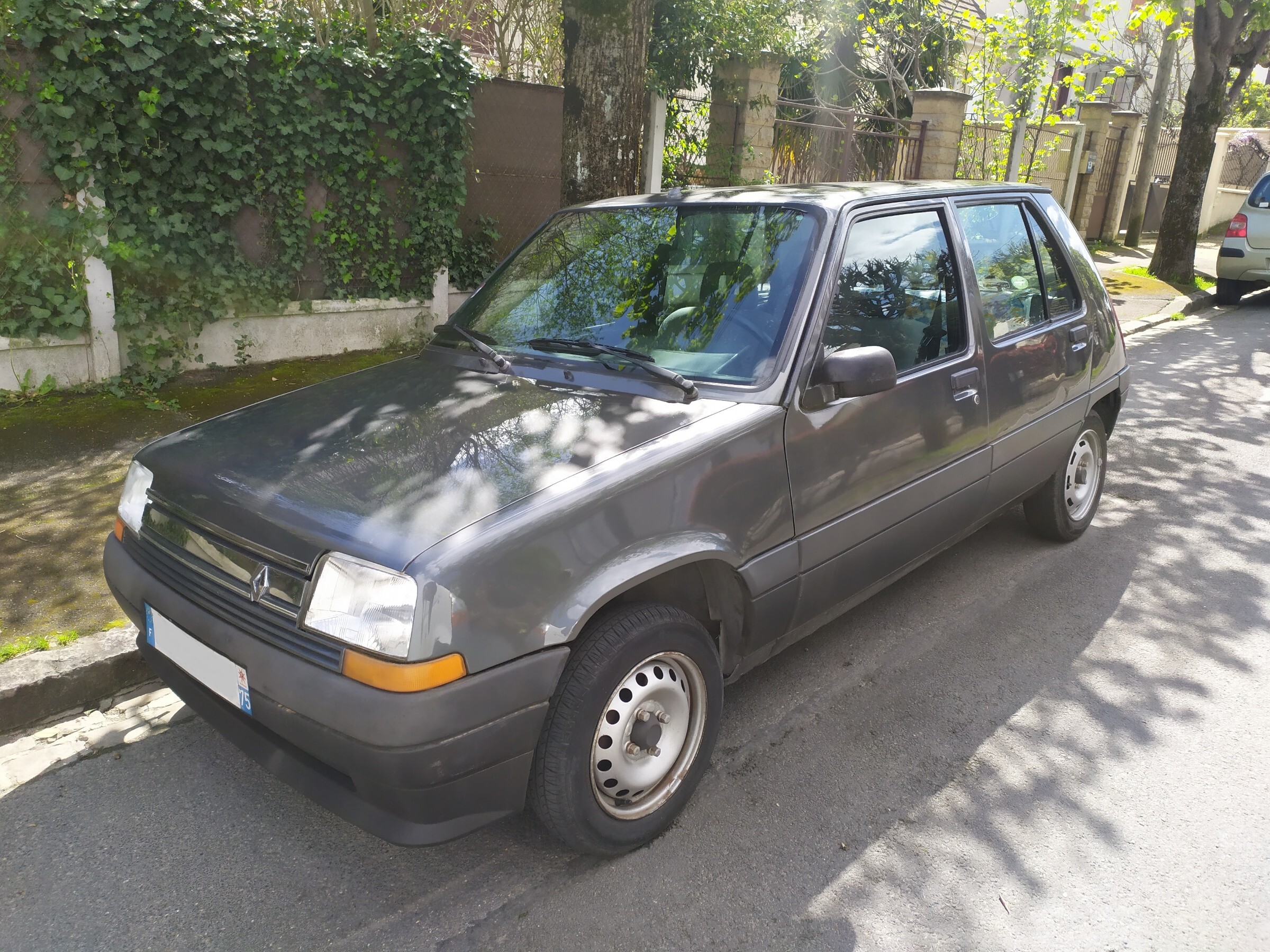[Topic Officiel] Renault Supercinq (1984-1996) : La vie, ça roule ...
