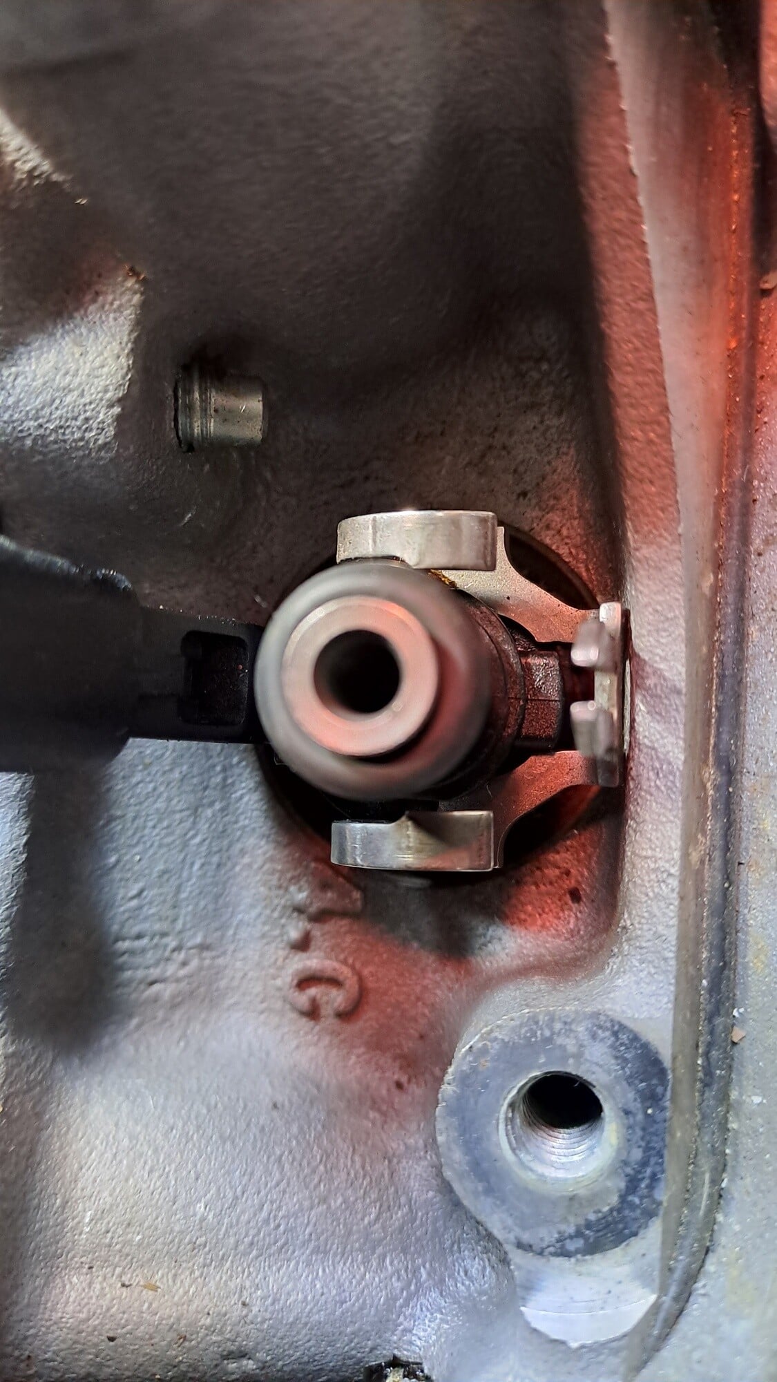 Injecteur défaillant sur Captur 1.3 TCE 2019 : comment le démonter ...