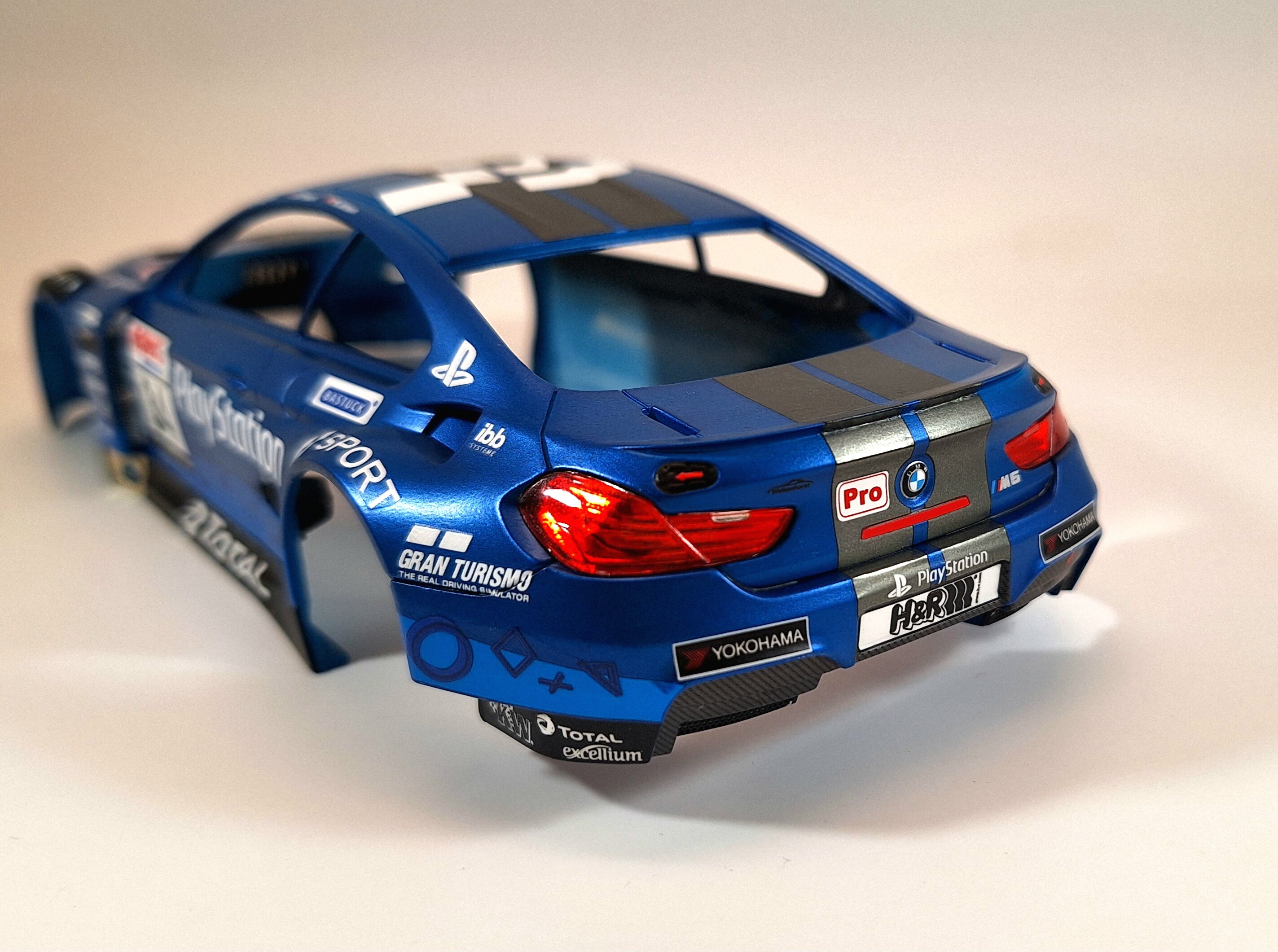 BMW M6 GT3 Playstation 2020 Walkenhorst 1/24 Nunu - Maquettes ou Kits à ...