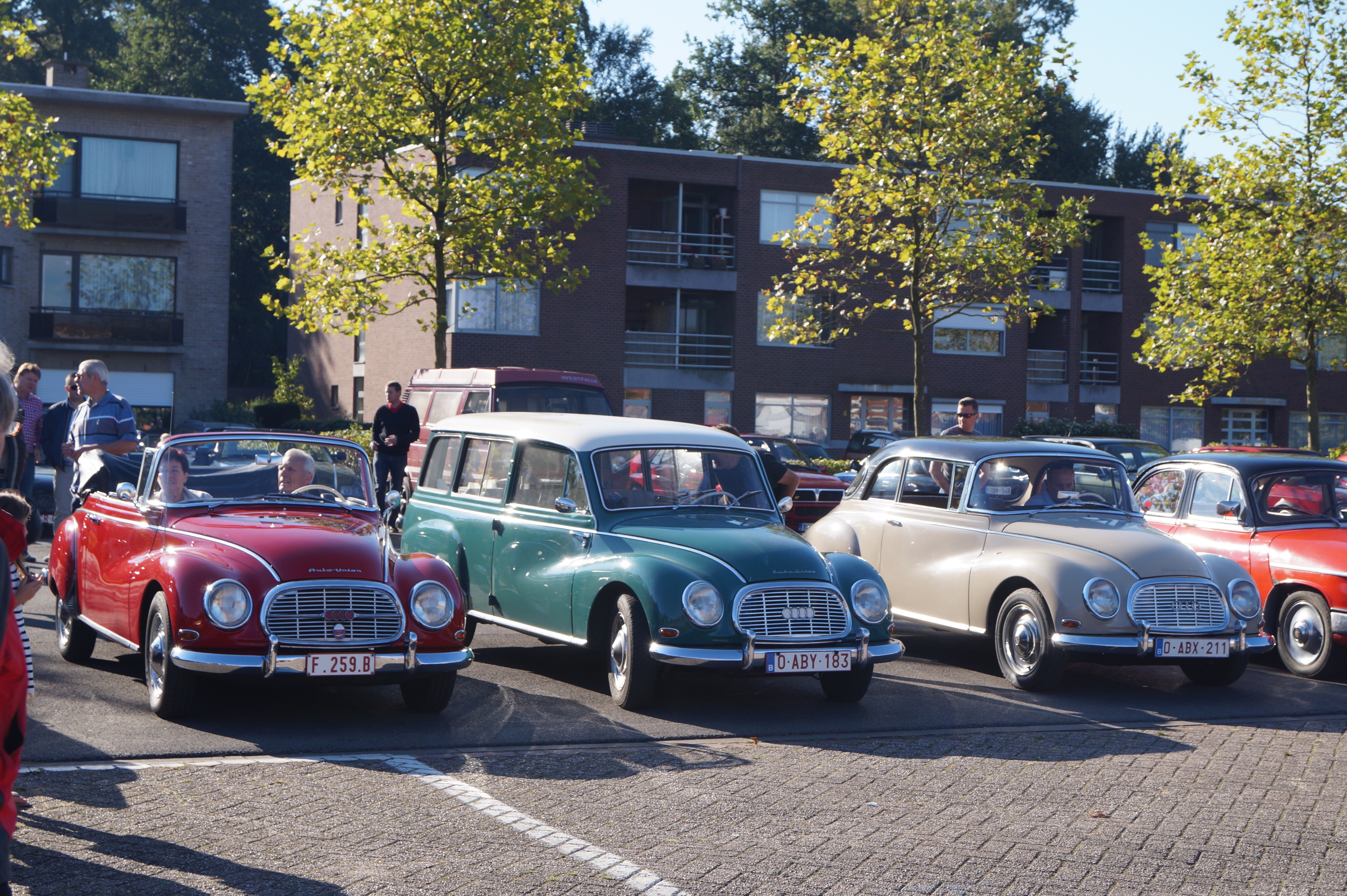 Concours photos voiture allemande 🇩🇪 06/2026 : Un van, un combi - Page ...