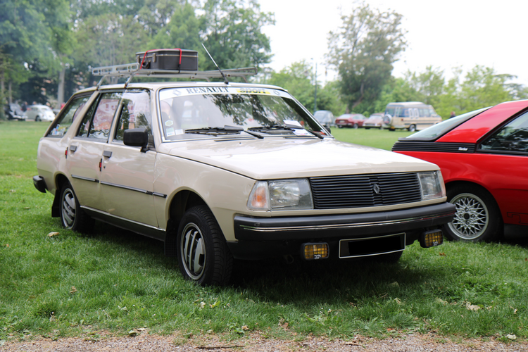 [Concours photos Renault] 03/25 - Un break Renault - Page 5 - Renault ...