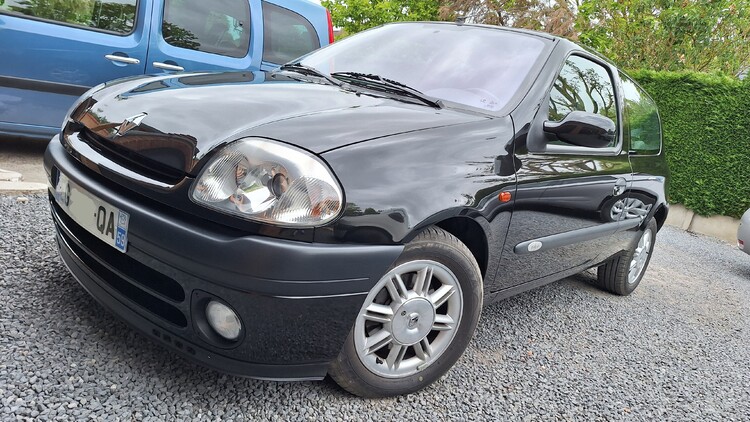 [Présentation] Renault Clio II 1.6 16v Initiale Paris - 2000 - Page 5 ...