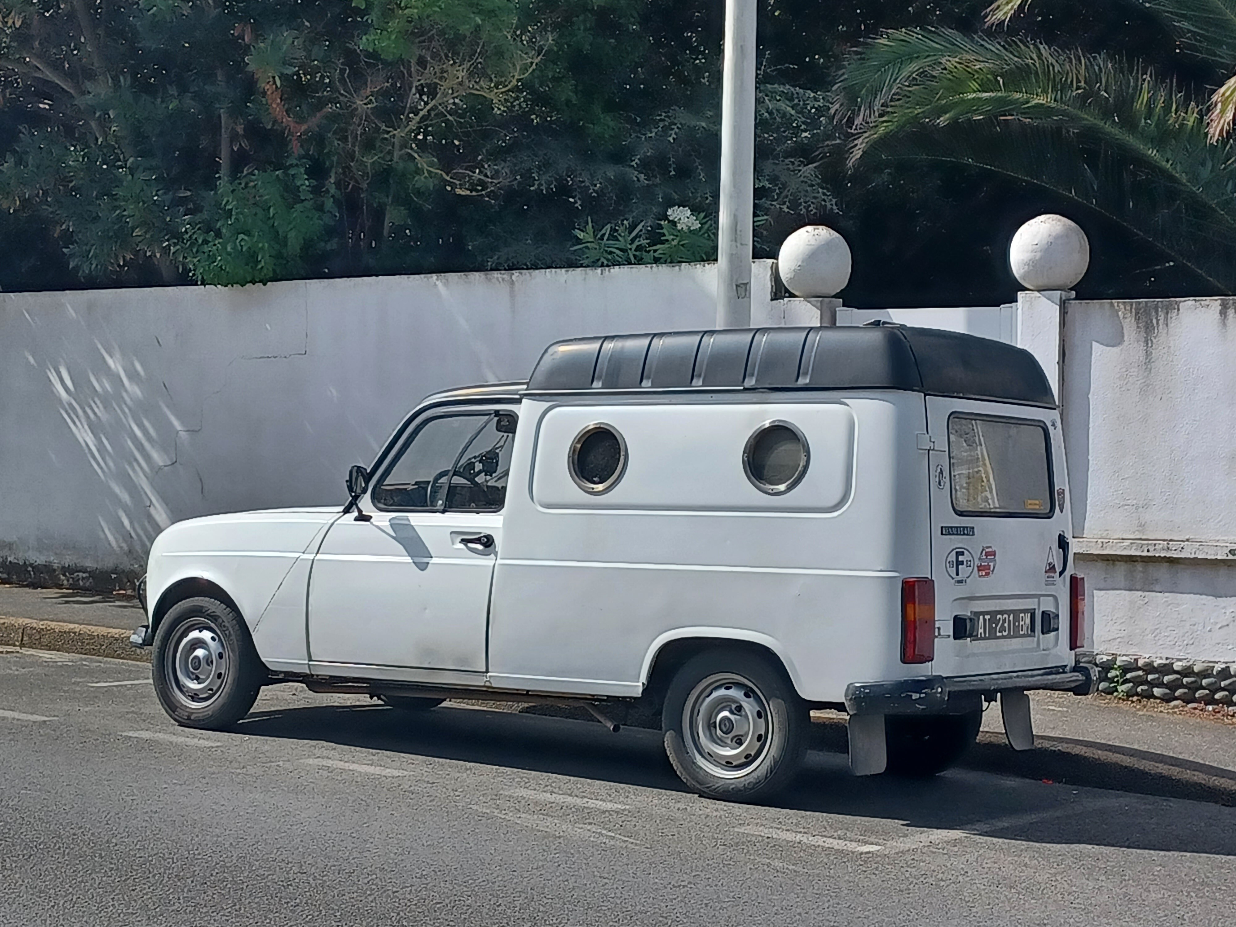 [Topic officiel] La Renault 4L sous toutes ses formes - Page 269 - 70s ...