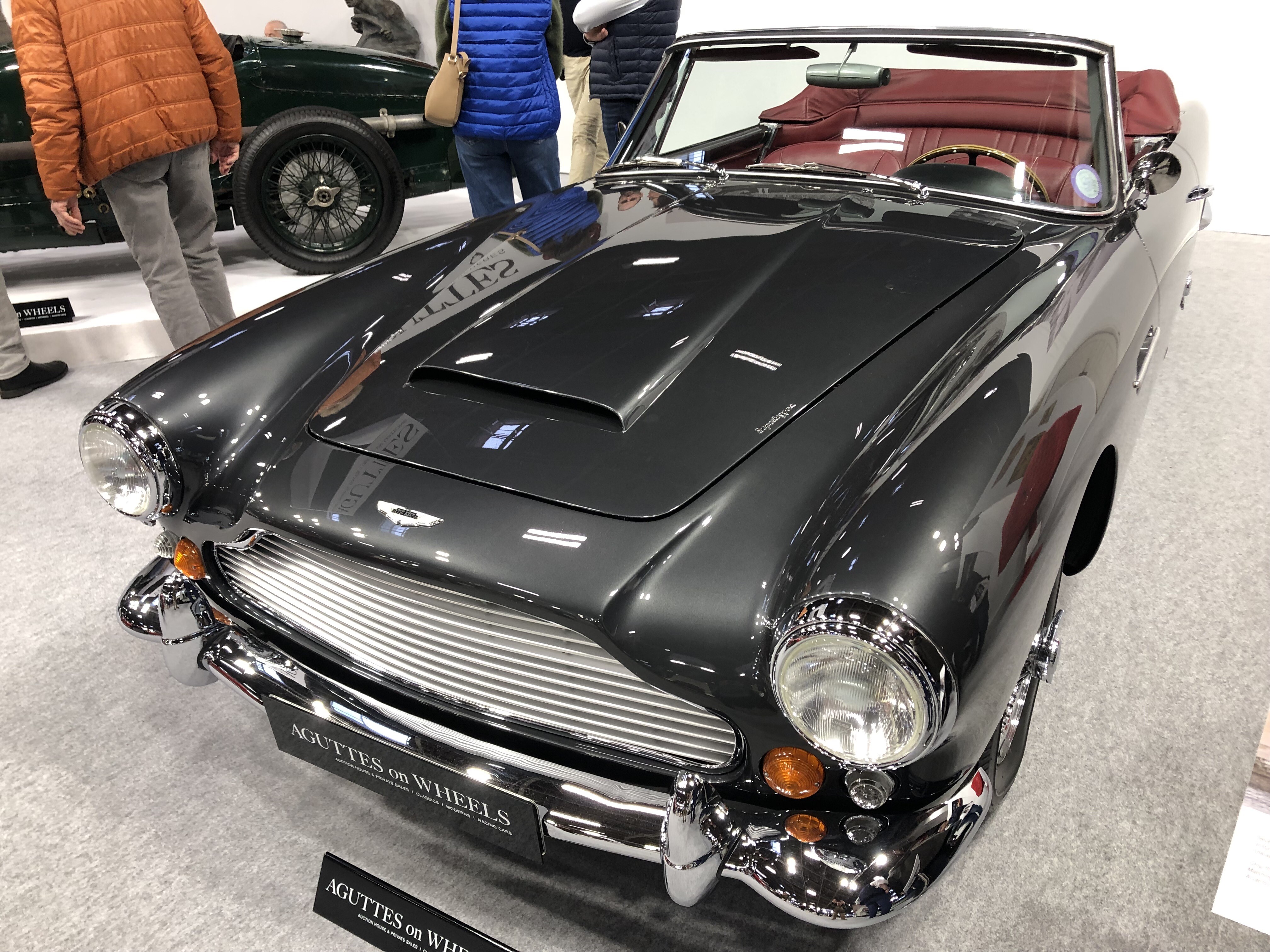 Concours photo ASTON MARTIN "une Aston Martin blanche ou noire" - Page ...