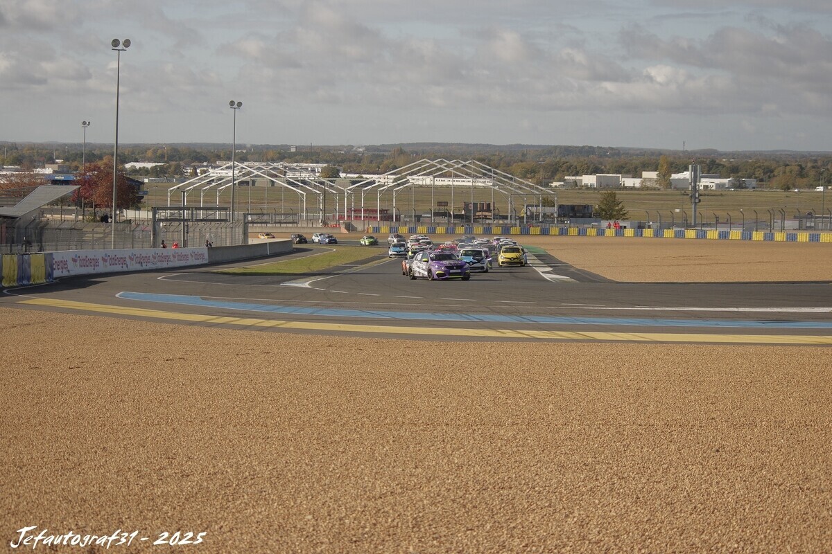 12-CdFC Le Mans 2025 - GrpeA C2 - 0083.JPG - Albums des membres - Forum ...