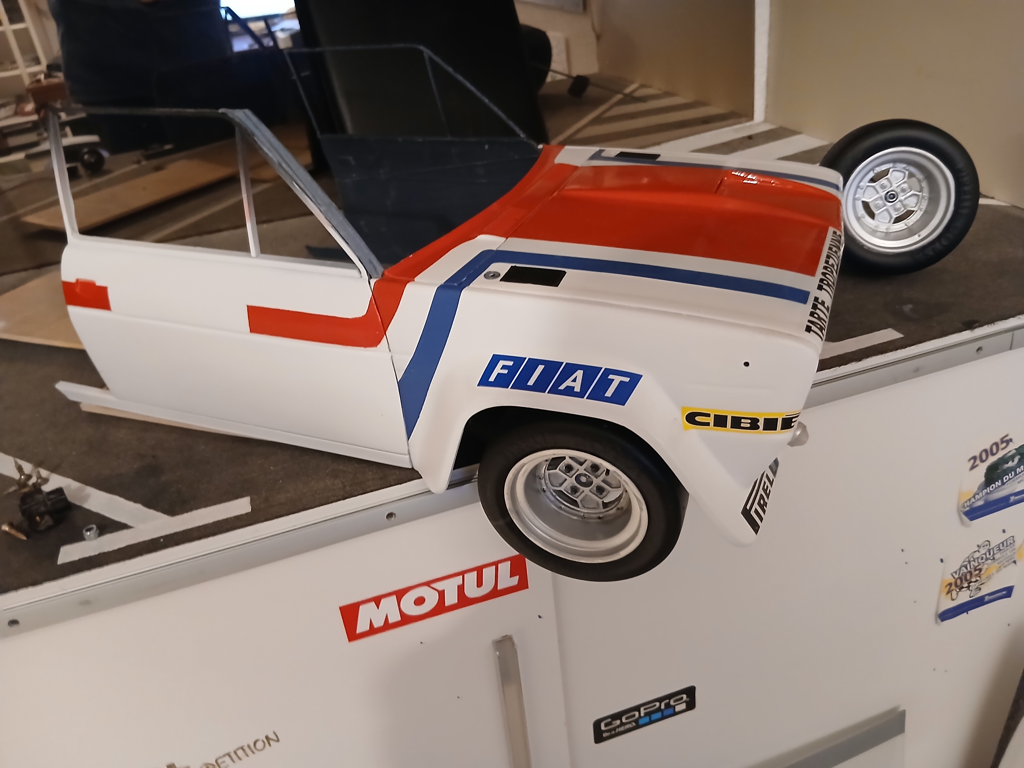 Mes maquettes autos au 1/8 (montage et fabrications) - Page 34 - Autres ...