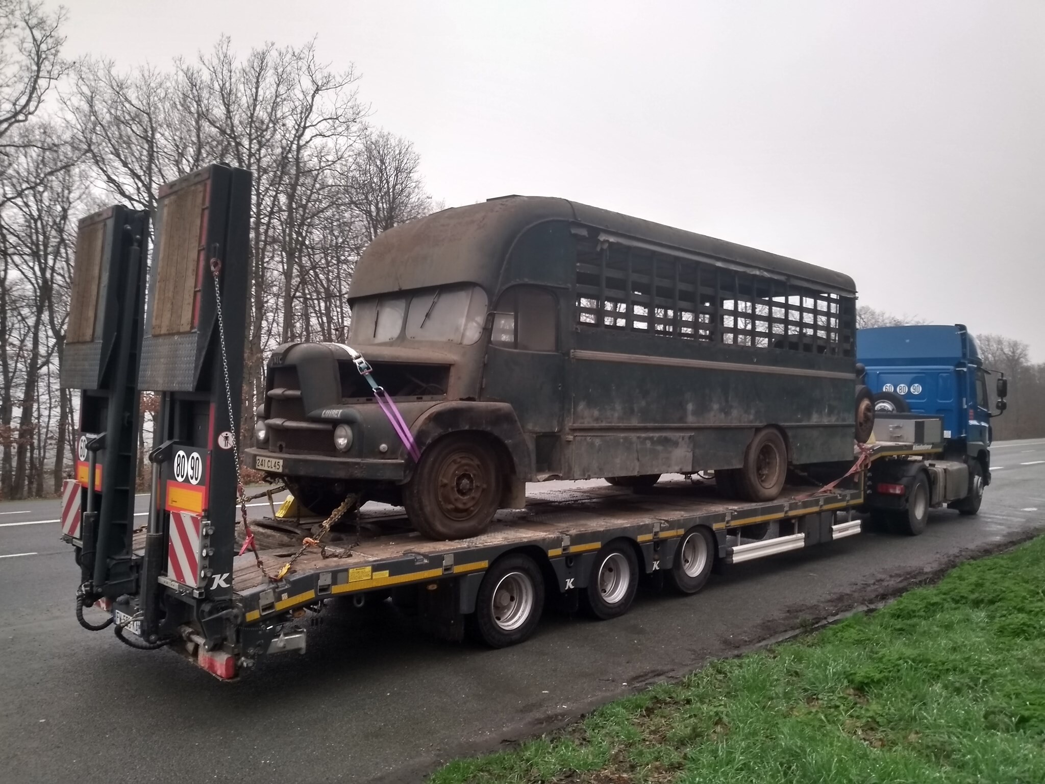 Photos anciennes de camions, utilitaires, cars et bus jusqu'à 1980 ...