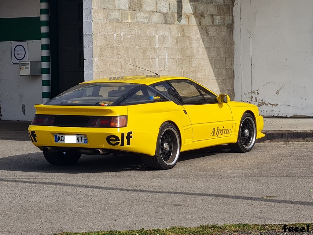 [Concours photos Renault] 06/26 - Une Renault Alpine - Page 29 ...