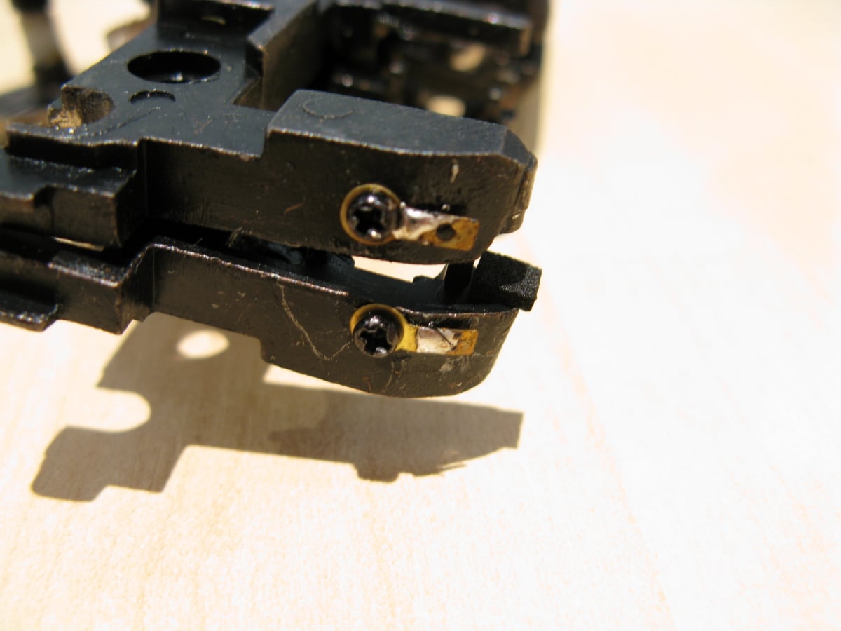 Changes to Bachmann B1 Split Chassis - DCC Fitting Guides - RMweb