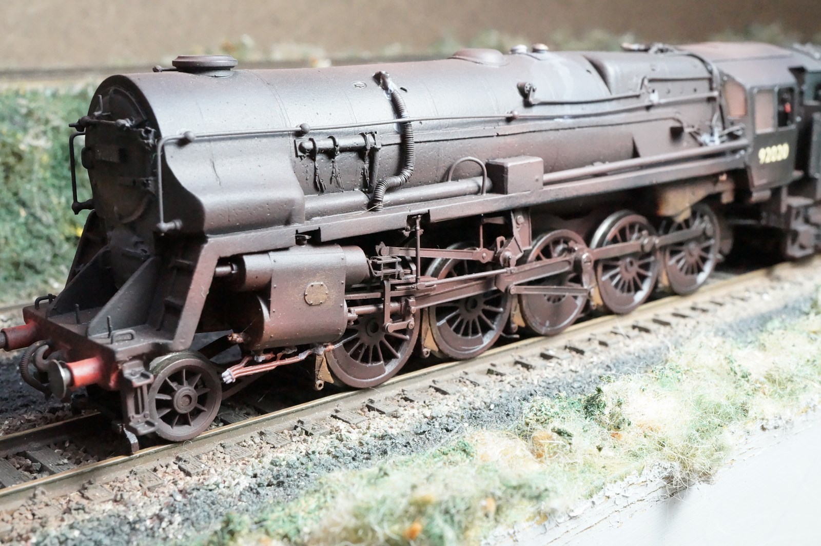 Crost boilered BR 2-10-0 from Golden Arrow/Bachmann - Modifying ...