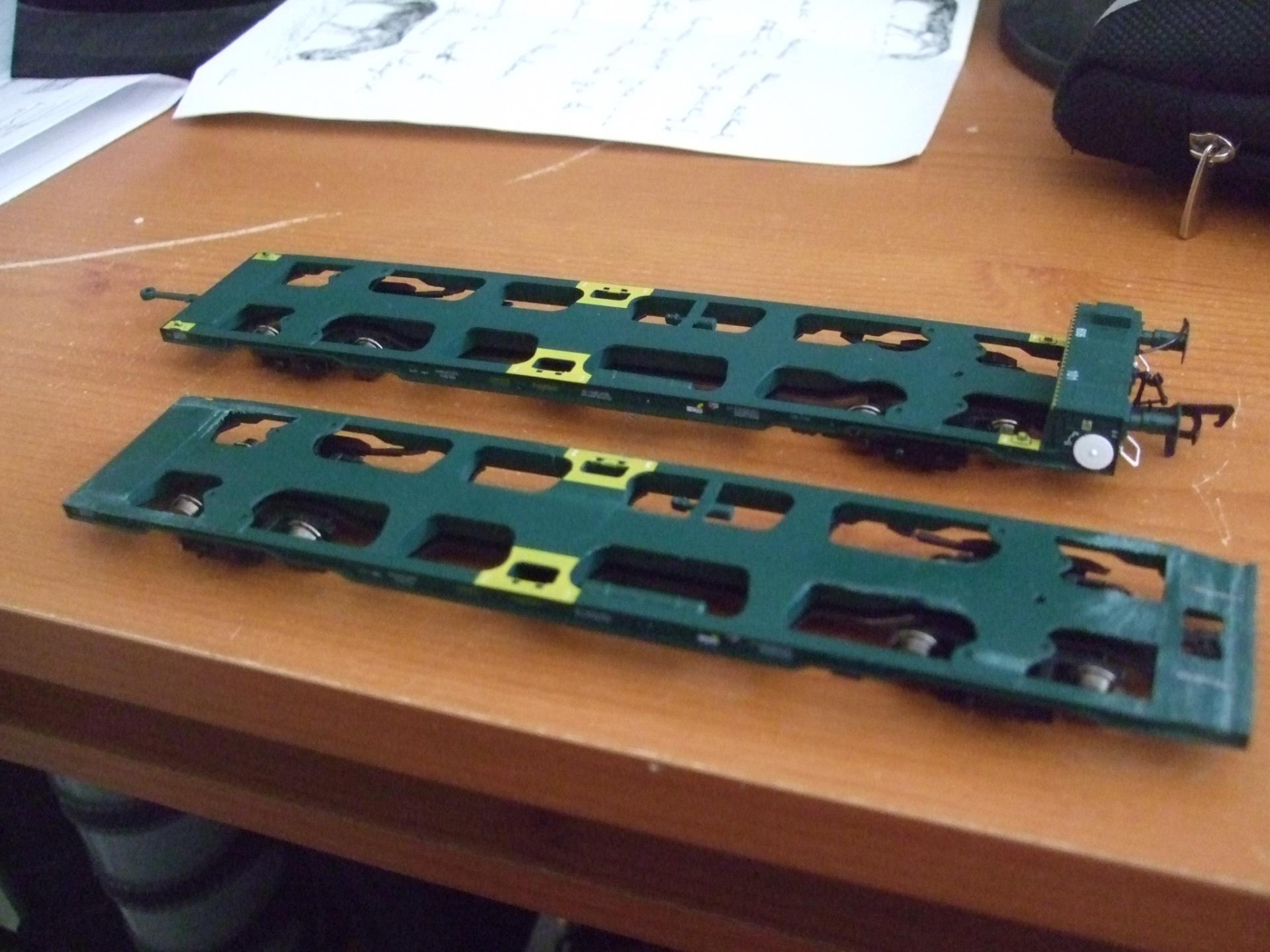 5 Related 00 Gauge 90's Wagon Projects. FFA/FGA, FSA, FLA, Containers ...
