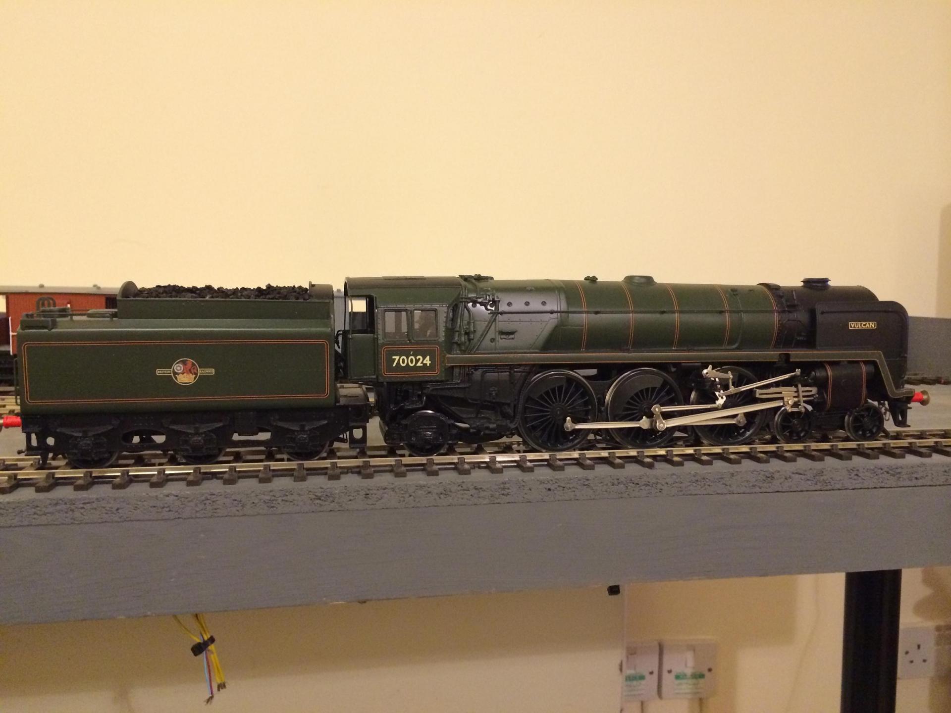 Cardiff Canton & Pontypool Road operational diorama and loco collection ...