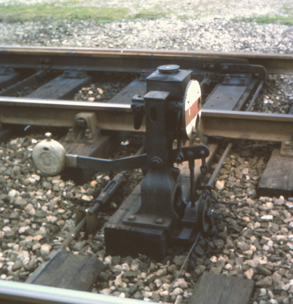 Working Ground Signals - Permanent Way, Signalling & Infrastructure - RMweb