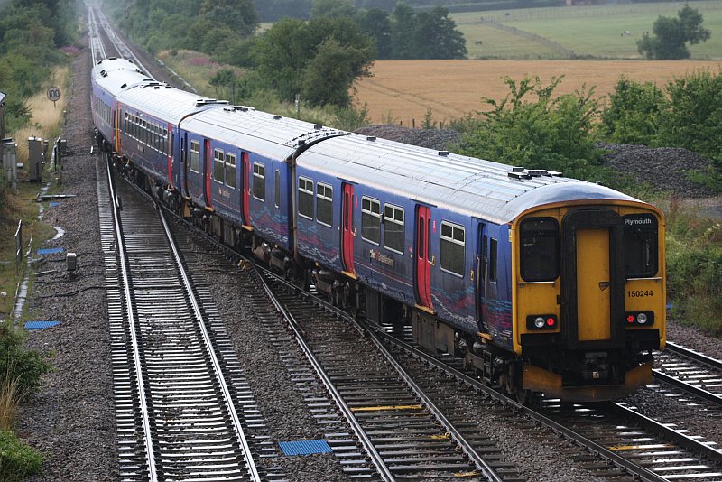first great western class 158 153 150 - Weathering, Painting ...